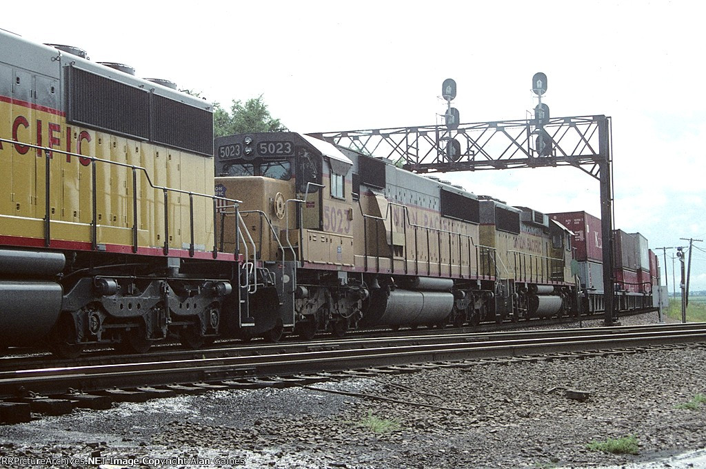 UP SD50 5023